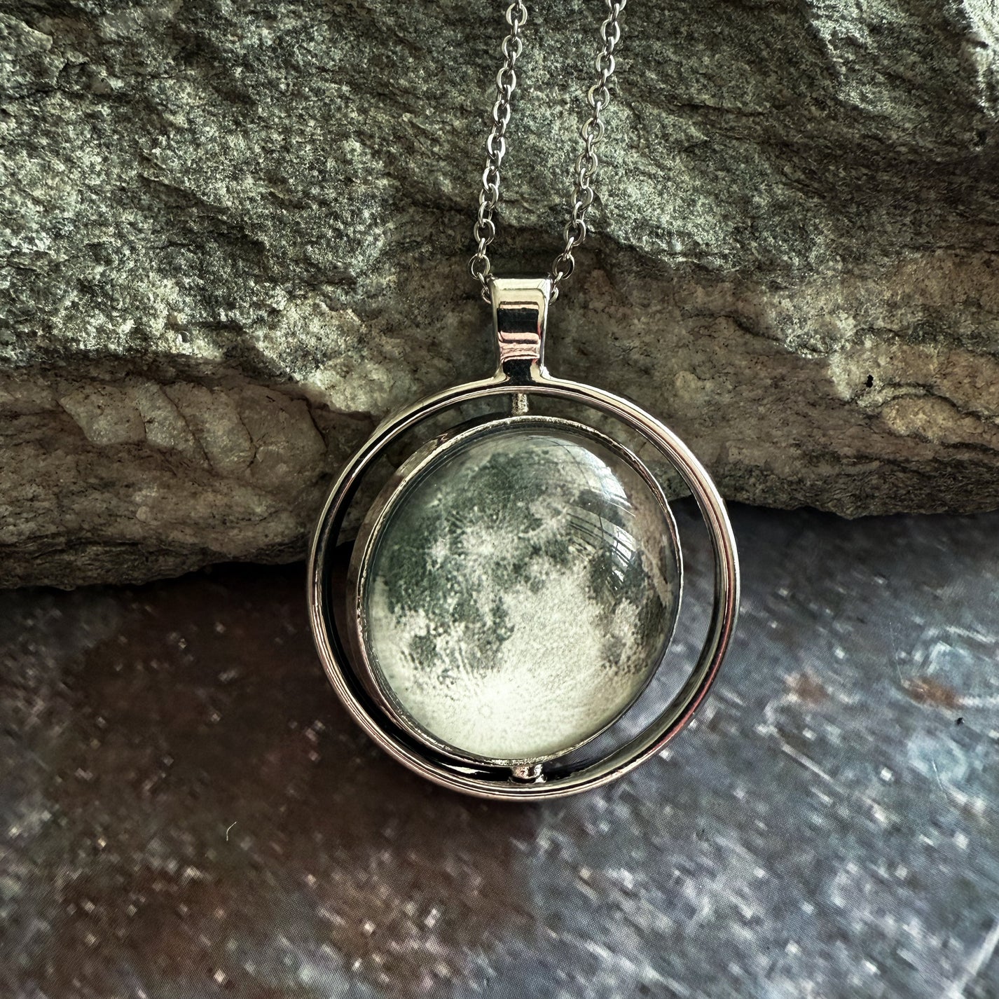 Full Moon Double Sided Fidget Pendant Necklace – Yugen Handmade